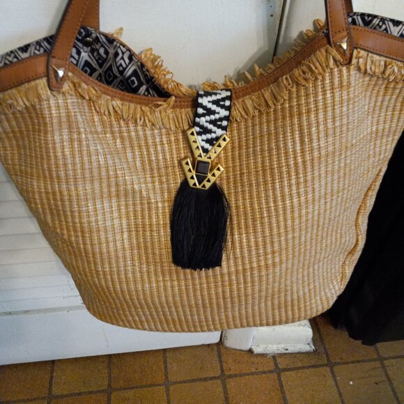 Stella & Dot | Bags | Stella Dot Hello Gorgeous Large Tote Bag Handbag ...